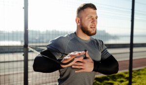 16 Best Dryland Exercises for the Breaststroke - Triathlon Training is Fun